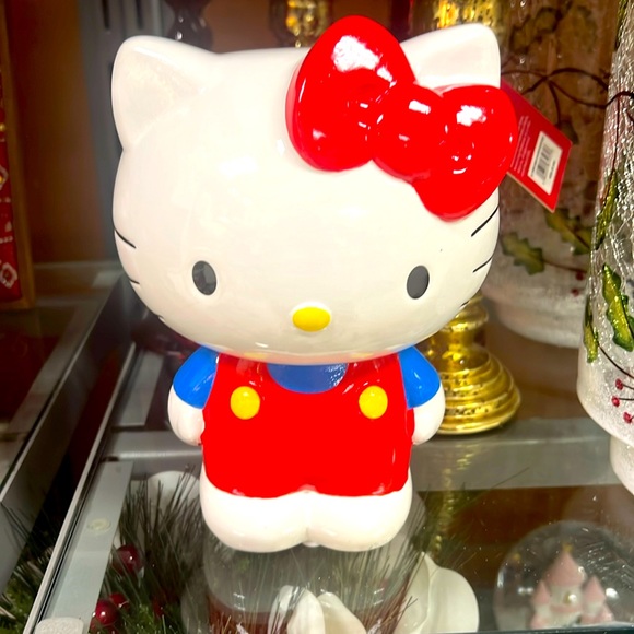 Hello Kitty | Accents | Hello Kitty Bank | Poshmark